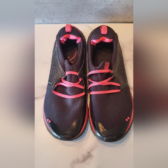 Ryka | Shoes | Ryka Ortholite Slip On Sneakerssize 75 | Poshmark